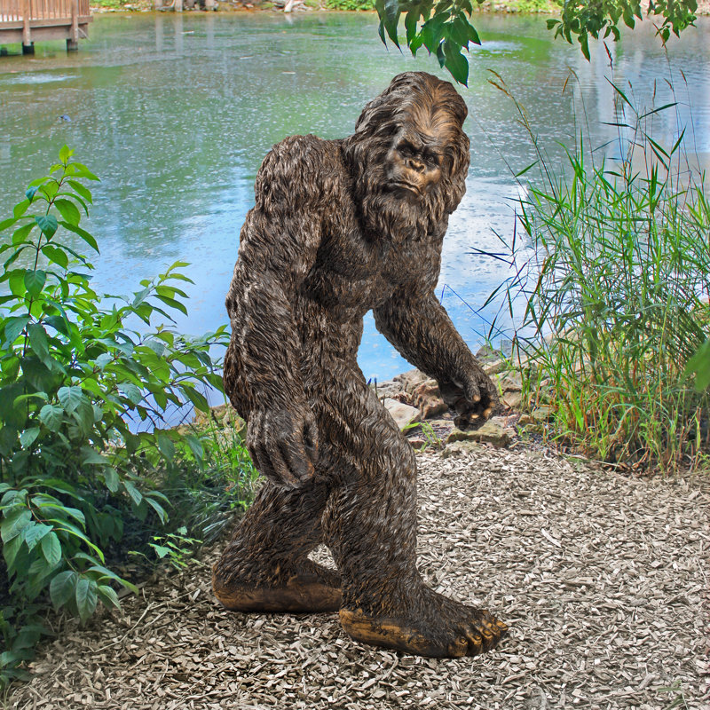 Design Toscano Bigfoot The Garden Yeti Statue & Reviews | Wayfair.ca