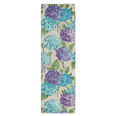 Hydrangea Rug | Wayfair